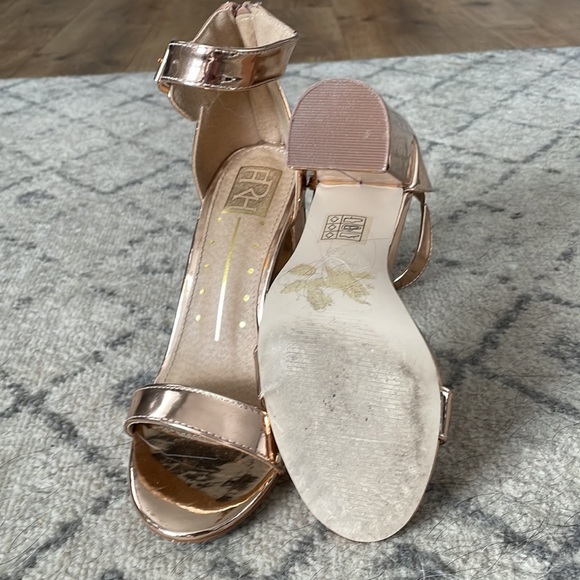FRH | Shoes | Rose Gold Block Heel | Poshmark